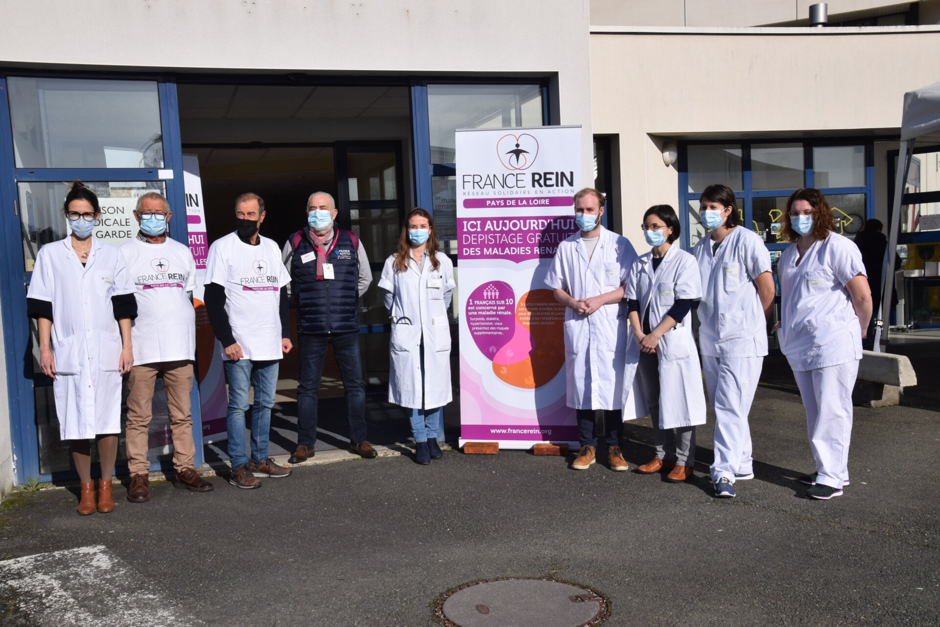 Partout dans votre région, venez vous informer et vous faire dépister ...